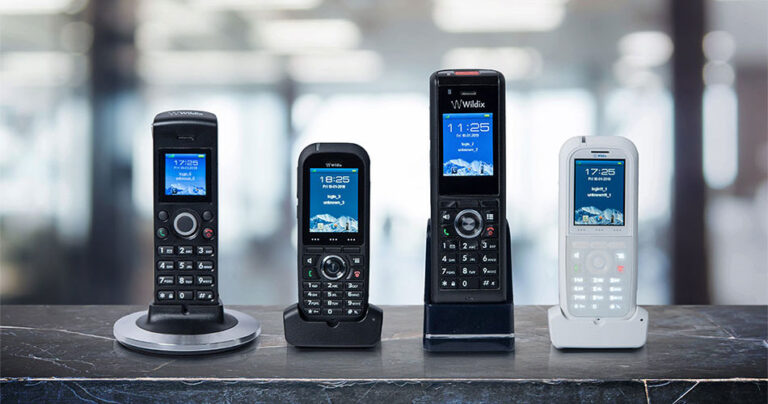 Retail Headset System & In-Store Analytics Solution | x-hoppers